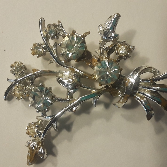 Vintage | Jewelry | Vintage 97s Floral Brooche | Poshmark